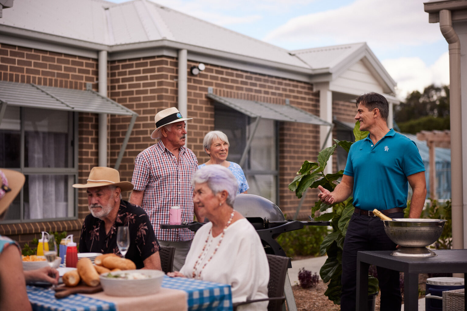 Importance of Social Connections for Seniors | IRT